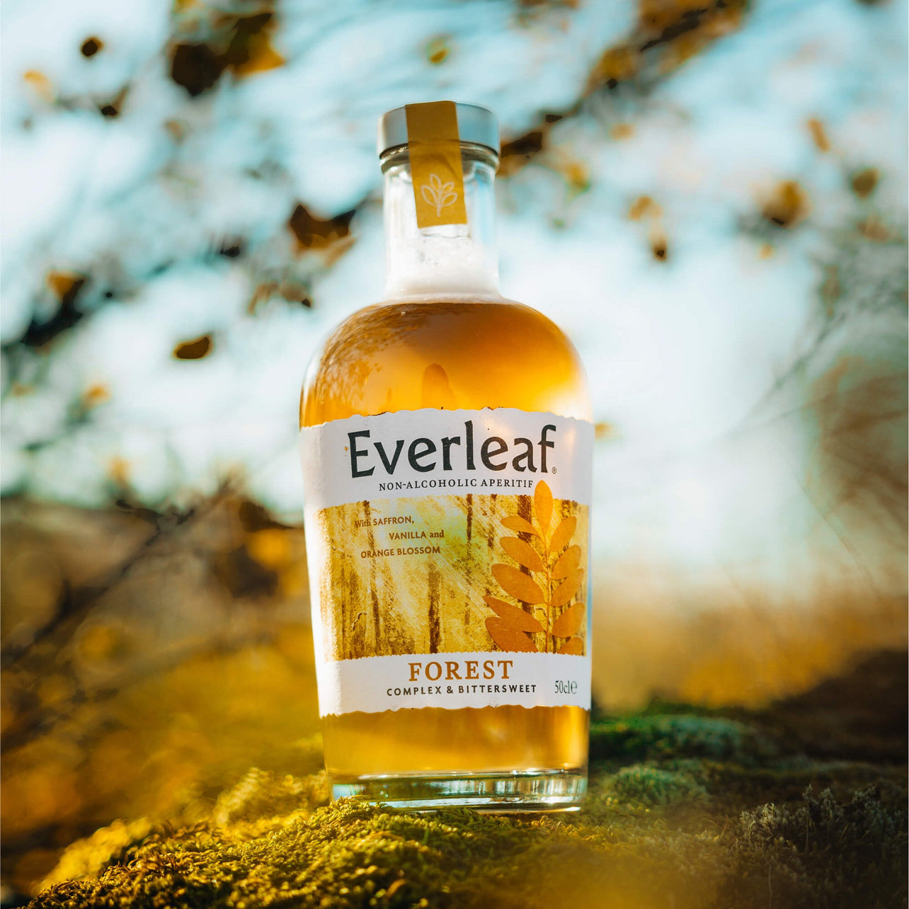 Everleaf Forest - non-alcoholic aperitif with saffron and vanilla ...